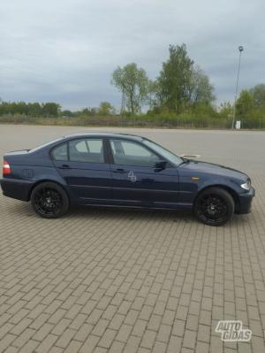Blue BMW 318 2004 in Marijampole, with an engine capacity of 1.80 L and mileage of 145 thousand km for 1899 €, photo 6 on AUTOMOTO.COM.LV