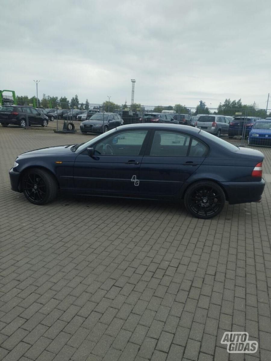 Blue BMW 318 2004 in Marijampole, with an engine capacity of 1.80 L and mileage of 145 thousand km for 1899 €, photo 16 on AUTOMOTO.COM.LV