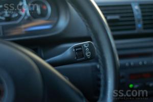 Zils BMW 318 2004 Liepāja, ar dzinēja tilpumu 2.00 L un nobraukumu 216 tūkst. km par 2900 €, foto 22 vietnē AUTOMOTO.COM.LV