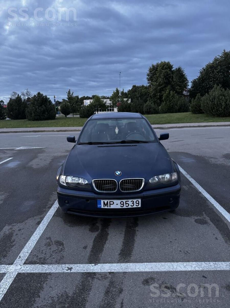 Blue BMW 318 2004 in Jurmala, with an engine capacity of 2.00 L and mileage of 457 thousand km for 1250 €, photo 1 on AUTOMOTO.COM.LV