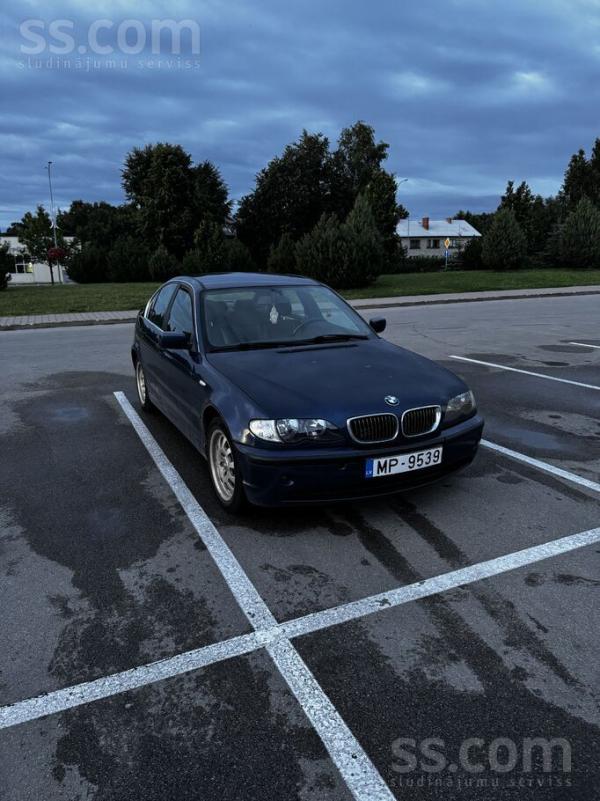Blue BMW 318 2004 in Jurmala, with an engine capacity of 2.00 L and mileage of 457 thousand km for 1250 €, photo 4 on AUTOMOTO.COM.LV