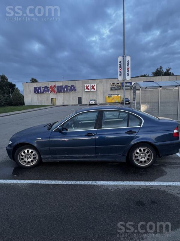 Blue BMW 318 2004 in Jurmala, with an engine capacity of 2.00 L and mileage of 457 thousand km for 1250 €, photo 8 on AUTOMOTO.COM.LV