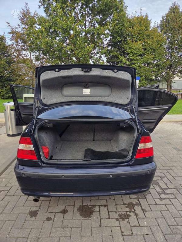 Zils BMW 318 2004 Telšiai, ar dzinēja tilpumu 2.00 L un nobraukumu 281 tūkst. km par 1200 €, foto 8 vietnē AUTOMOTO.COM.LV