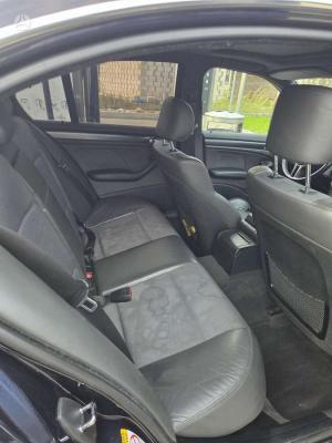 Zils BMW 318 2004 Telšiai, ar dzinēja tilpumu 2.00 L un nobraukumu 281 tūkst. km par 1200 €, foto 12 vietnē AUTOMOTO.COM.LV