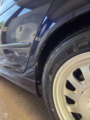 Zils BMW 318 2004 Telšiai, ar dzinēja tilpumu 2.00 L un nobraukumu 281 tūkst. km par 1200 €, foto 20 vietnē AUTOMOTO.COM.LV