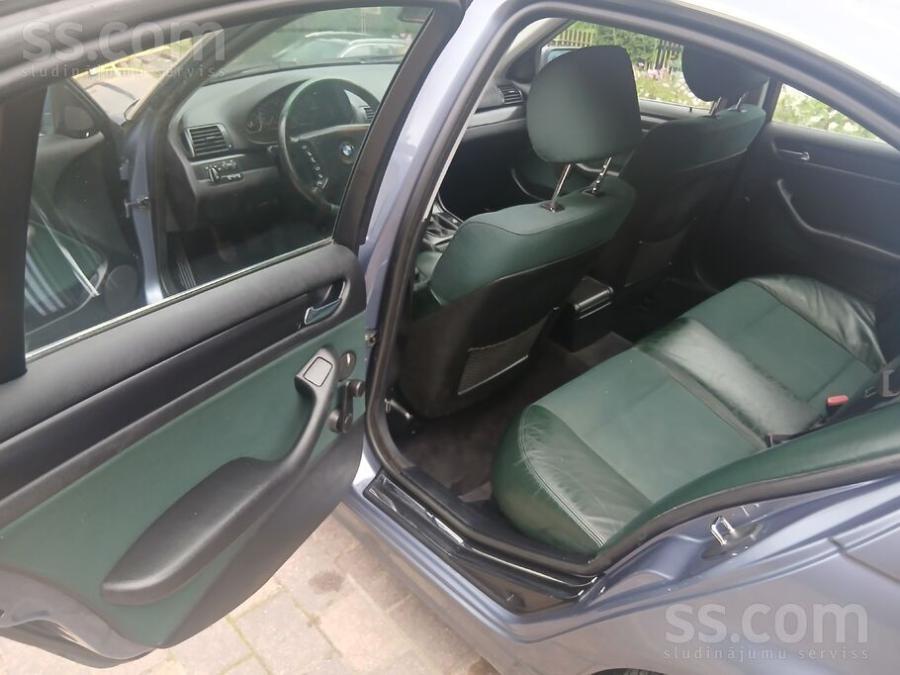 Zils BMW 318 2005 Ogre, ar dzinēja tilpumu 2.00 L un nobraukumu 345 tūkst. km par 3300 €, foto 8 vietnē AUTOMOTO.COM.LV