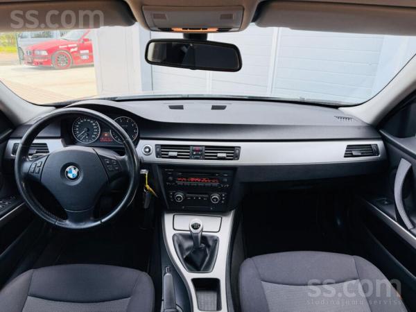 Zils BMW 318 2006 Rīga, ar dzinēja tilpumu 1.80 L un nobraukumu 0 tūkst. km par 4600 €, foto 6 vietnē AUTOMOTO.COM.LV