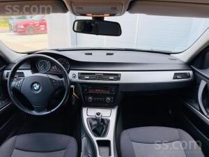 Zils BMW 318 2006 Rīga, ar dzinēja tilpumu 1.80 L un nobraukumu 0 tūkst. km par 4600 €, foto 6 vietnē AUTOMOTO.COM.LV