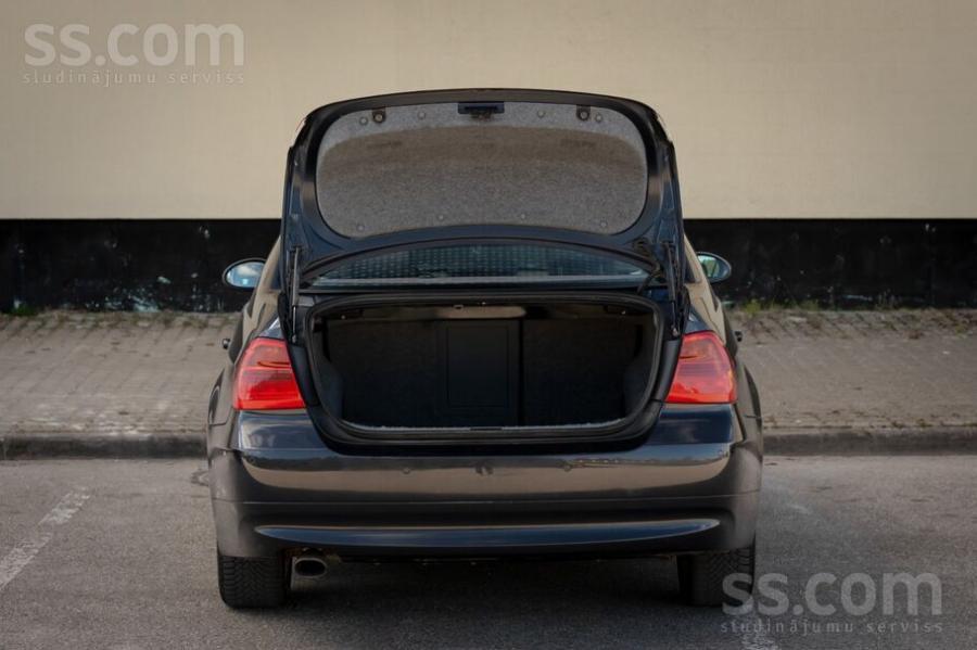 Zils BMW 318 2006 Talsi, ar dzinēja tilpumu 2.00 L un nobraukumu 334 tūkst. km par 4450 €, foto 7 vietnē AUTOMOTO.COM.LV