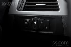 Zils BMW 318 2006 Talsi, ar dzinēja tilpumu 2.00 L un nobraukumu 334 tūkst. km par 4450 €, foto 15 vietnē AUTOMOTO.COM.LV