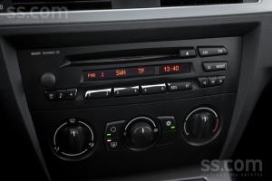 Zils BMW 318 2006 Talsi, ar dzinēja tilpumu 2.00 L un nobraukumu 334 tūkst. km par 4450 €, foto 20 vietnē AUTOMOTO.COM.LV