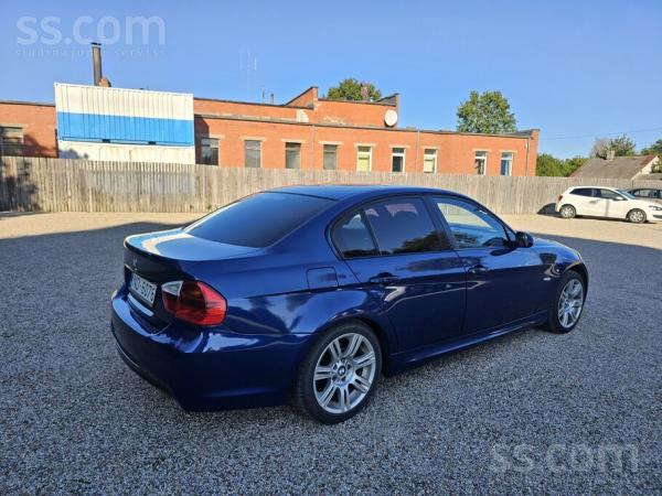 Zils BMW 318 2006 Ventspils, ar dzinēja tilpumu 2.00 L un nobraukumu 303 tūkst. km par 3200 €, foto 4 vietnē AUTOMOTO.COM.LV