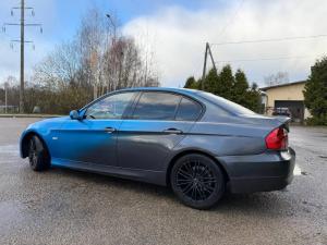 Zils BMW 318 2006 Rīga, ar dzinēja tilpumu 2.00 L un nobraukumu 301 tūkst. km par 3450 €, foto 7 vietnē AUTOMOTO.COM.LV