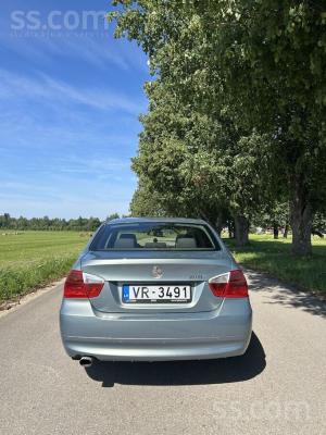 Zils BMW 318 2006 Cēsis, ar dzinēja tilpumu 2.00 L un nobraukumu 280 tūkst. km par 2800 €, foto 7 vietnē AUTOMOTO.COM.LV