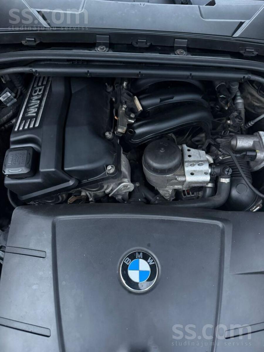 Zils BMW 318 2006 Ludza, ar dzinēja tilpumu 2.00 L un nobraukumu 242 tūkst. km par 2995 €, foto 6 vietnē AUTOMOTO.COM.LV