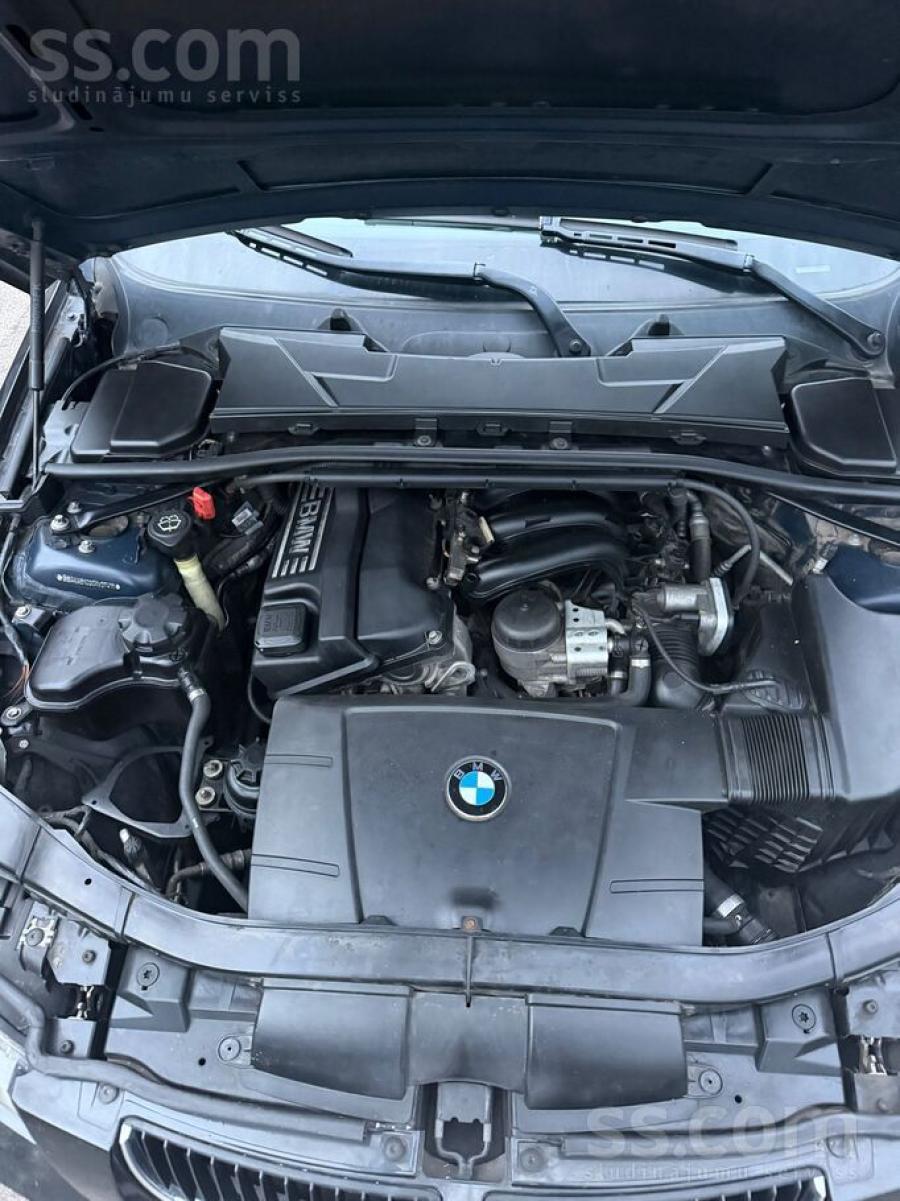 Zils BMW 318 2006 Ludza, ar dzinēja tilpumu 2.00 L un nobraukumu 242 tūkst. km par 2995 €, foto 7 vietnē AUTOMOTO.COM.LV