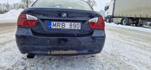 Blue BMW 318 2007 in Joniskis, with an engine capacity of 1.80 L and mileage of 468 thousand km for 2300 €, photo 4 on AUTOMOTO.COM.LV