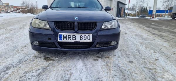 Zils BMW 318 2007 Joniškis, ar dzinēja tilpumu 1.80 L un nobraukumu 468 tūkst. km par 2300 €, foto 5 vietnē AUTOMOTO.COM.LV