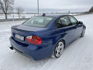 Blue BMW 318 2007 in Valmiera, with an engine capacity of 2.00 L and mileage of 284 thousand km for 5250 €, photo 4 on AUTOMOTO.COM.LV