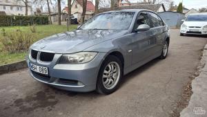 Blue BMW 318 2007 in Siauliai, with an engine capacity of 2.00 L and mileage of 212 thousand km for 2600 €, photo 5 on AUTOMOTO.COM.LV