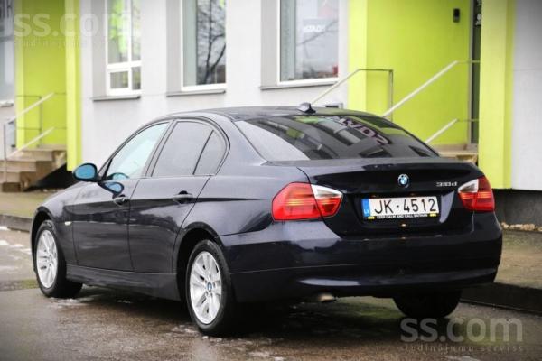 Blue BMW 318 2008 in Riga, with an engine capacity of 2.00 L and mileage of 0 thousand km for 3495 €, photo 4 on AUTOMOTO.COM.LV