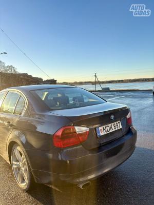 Blue BMW 318 2008 in Utena, with an engine capacity of 2.00 L and mileage of 188 thousand km for 3000 €, photo 5 on AUTOMOTO.COM.LV