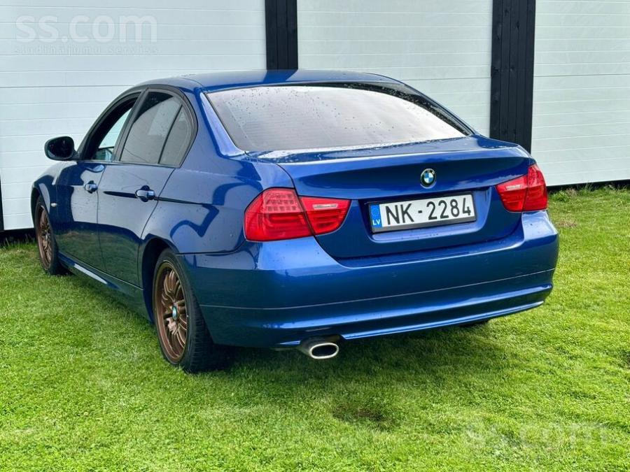 Zils BMW 318 2008 Rīga, ar dzinēja tilpumu 2.00 L un nobraukumu 316 tūkst. km par 4200 €, foto 4 vietnē AUTOMOTO.COM.LV