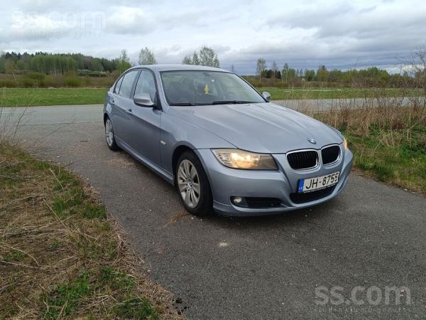 Blue BMW 318 2009 in Riga, with an engine capacity of 2.00 L and mileage of 311 thousand km for 3200 €, photo 1 on AUTOMOTO.COM.LV