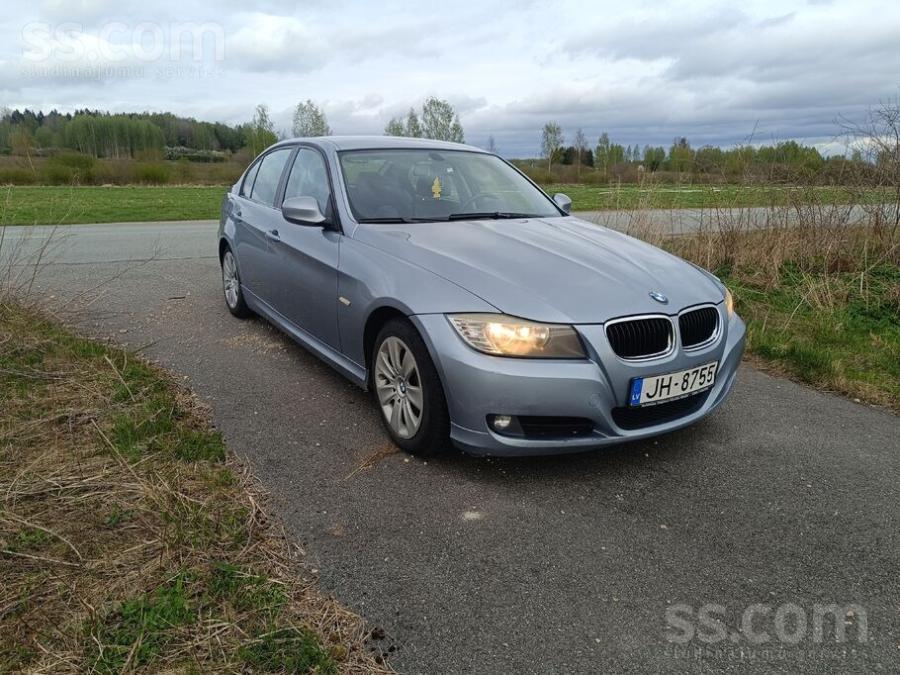 Синий БМВ 318 2009 в Рига, объемом двигателя 2.00 л и пробегом 311 тыс. км за 3200 €, фото 1 на AUTOMOTO.COM.LV