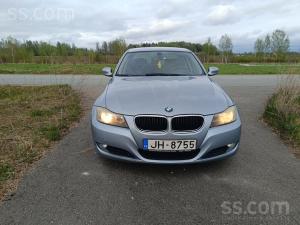 Синий БМВ 318 2009 в Рига, объемом двигателя 2.00 л и пробегом 311 тыс. км за 3200 €, фото 3 на AUTOMOTO.COM.LV