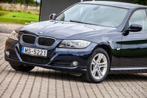 Blue BMW 318 2009 in Tukums, with an engine capacity of 2.00 L and mileage of 0 thousand km for 5190 €, photo 8 on AUTOMOTO.COM.LV