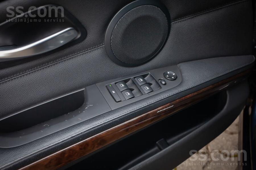 Blue BMW 318 2009 in Tukums, with an engine capacity of 2.00 L and mileage of 0 thousand km for 5190 €, photo 17 on AUTOMOTO.COM.LV