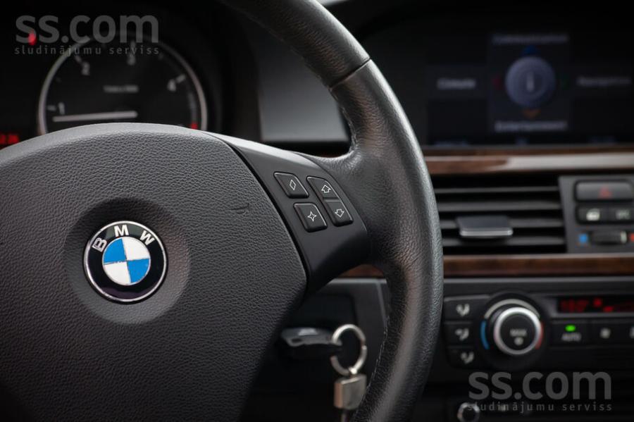 Blue BMW 318 2009 in Tukums, with an engine capacity of 2.00 L and mileage of 0 thousand km for 5190 €, photo 19 on AUTOMOTO.COM.LV