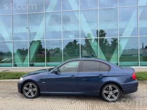 Blue BMW 318 2011 in Rezekne, with an engine capacity of 2.00 L and mileage of 291 thousand km for 4700 €, photo 3 on AUTOMOTO.COM.LV