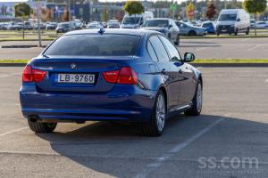 Zils BMW 318 2011 Rīga, ar dzinēja tilpumu 2.00 L un nobraukumu 181 tūkst. km par 4900 €, foto 5 vietnē AUTOMOTO.COM.LV