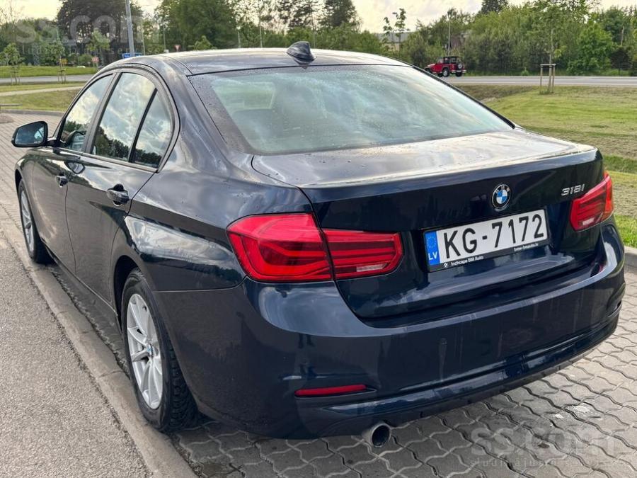 Zils BMW 318 2016 Rīga, ar dzinēja tilpumu 1.50 L un nobraukumu 97 tūkst. km par 12200 €, foto 4 vietnē AUTOMOTO.COM.LV
