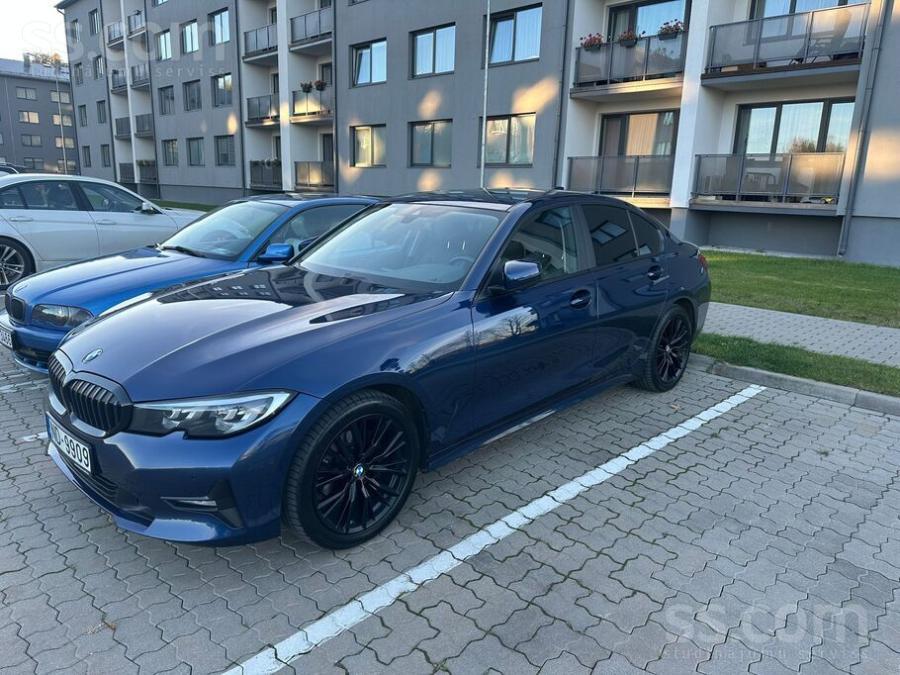 Blue BMW 318 2019 in Riga, with an engine capacity of 2.00 L and mileage of 91 thousand km for 24500 €, photo 1 on AUTOMOTO.COM.LV