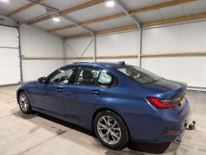 Blue BMW 318 2021 in Kaunas, with an engine capacity of 2.00 L and mileage of 145 thousand km for 13990 €, photo 6 on AUTOMOTO.COM.LV