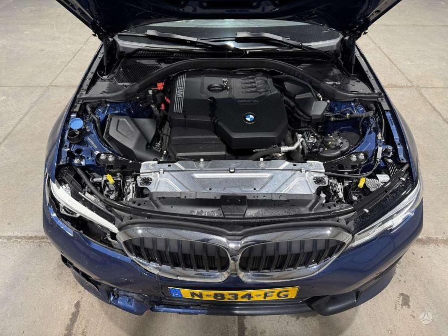 Blue BMW 318 2021 in Kaunas, with an engine capacity of 2.00 L and mileage of 145 thousand km for 13990 €, photo 11 on AUTOMOTO.COM.LV