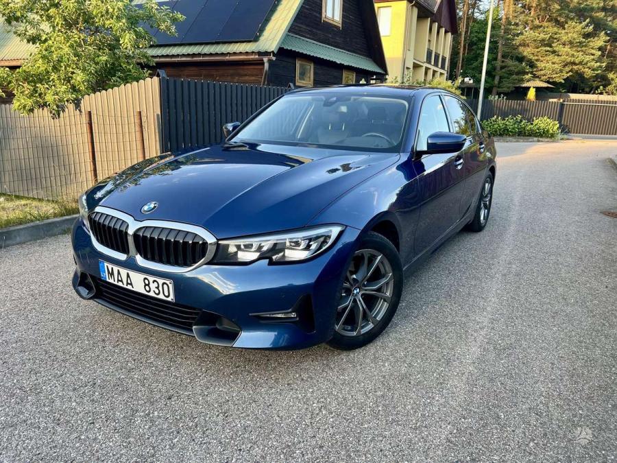 Zils BMW 318 2021 Ignalina, ar dzinēja tilpumu 2.00 L un nobraukumu 80 tūkst. km par 21000 €, foto 3 vietnē AUTOMOTO.COM.LV