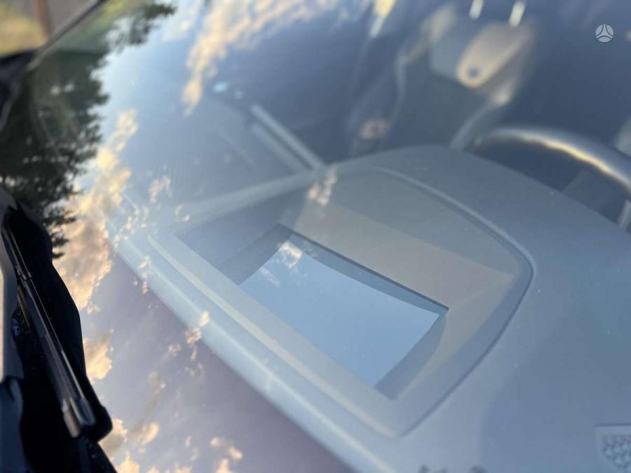 Zils BMW 318 2021 Ignalina, ar dzinēja tilpumu 2.00 L un nobraukumu 80 tūkst. km par 21000 €, foto 17 vietnē AUTOMOTO.COM.LV