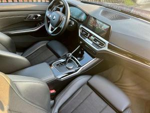 Zils BMW 318 2021 Ignalina, ar dzinēja tilpumu 2.00 L un nobraukumu 80 tūkst. km par 21000 €, foto 27 vietnē AUTOMOTO.COM.LV