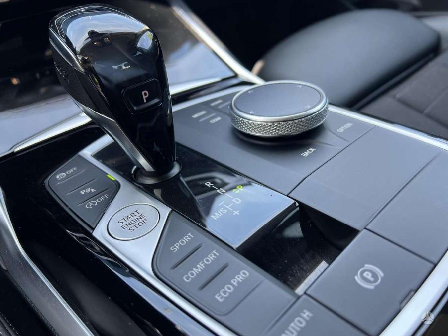 Zils BMW 318 2021 Ignalina, ar dzinēja tilpumu 2.00 L un nobraukumu 80 tūkst. km par 21000 €, foto 36 vietnē AUTOMOTO.COM.LV