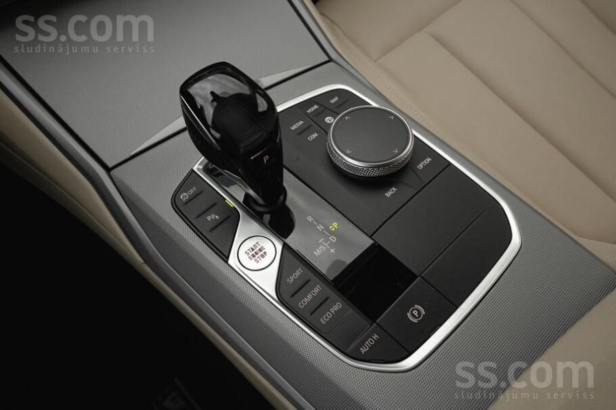 Zils BMW 318 2021 Jelgava, ar dzinēja tilpumu 2.00 L un nobraukumu 204 tūkst. km par 20500 €, foto 21 vietnē AUTOMOTO.COM.LV