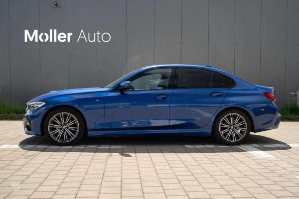 Blue BMW 318 2022 in Vilnius, with an engine capacity of 2.00 L and mileage of 75 thousand km for 28950 €, photo 3 on AUTOMOTO.COM.LV