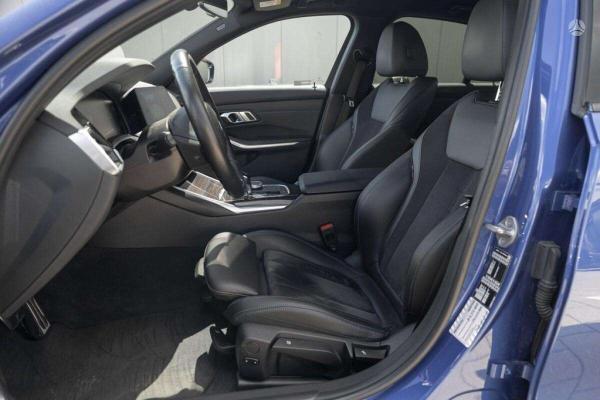 Blue BMW 318 2022 in Vilnius, with an engine capacity of 2.00 L and mileage of 75 thousand km for 28950 €, photo 8 on AUTOMOTO.COM.LV
