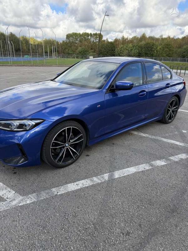 БМВ 318 2022 в Паланга на AUTOMOTO.COM.LV Синий БМВ 318 2022 в Паланга, объемом двигателя 2.00 л и пробегом 52 тыс. км за 32000 €, фото 11 на AUTOMOTO.COM.LV