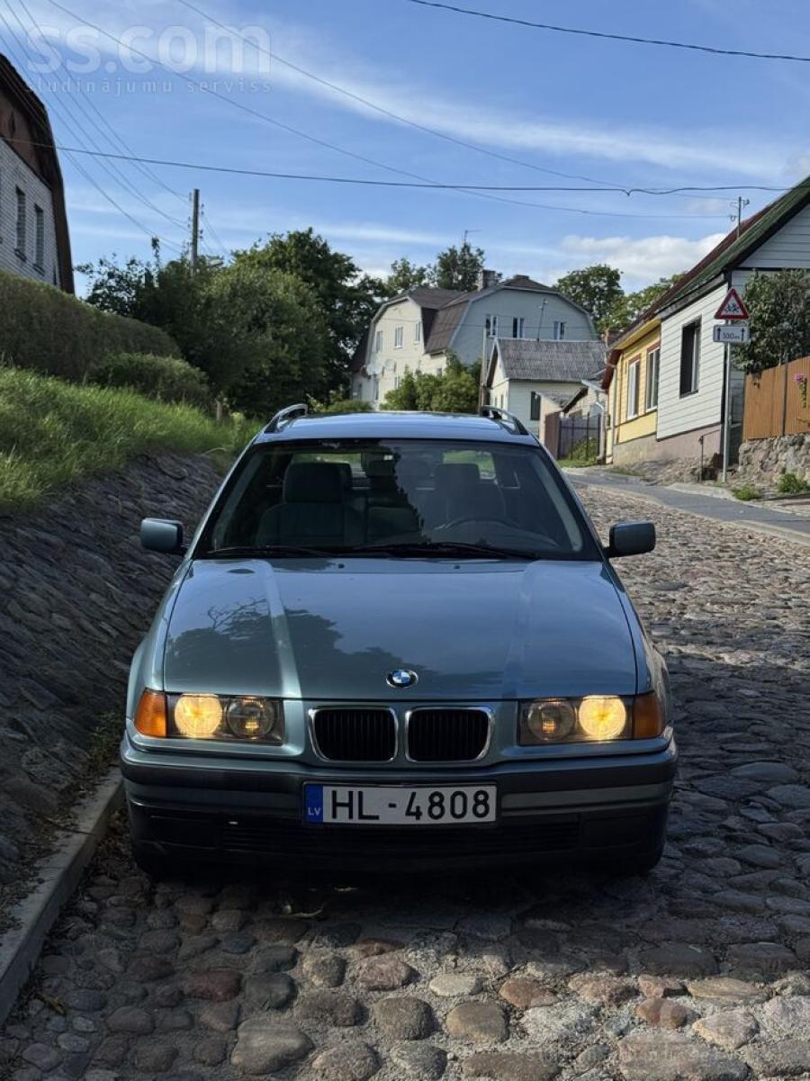 Zils BMW 318 1996 Rēzekne, ar dzinēja tilpumu 1.80 L un nobraukumu 251 tūkst. km par 3000 €, foto 3 vietnē AUTOMOTO.COM.LV