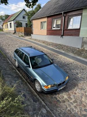 Zils BMW 318 1996 Rēzekne, ar dzinēja tilpumu 1.80 L un nobraukumu 251 tūkst. km par 3000 €, foto 4 vietnē AUTOMOTO.COM.LV