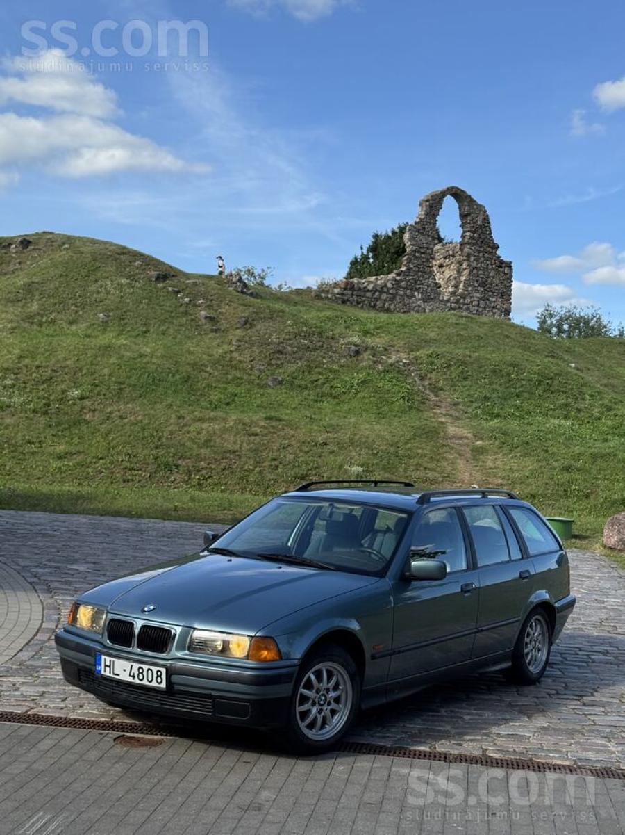 Zils BMW 318 1996 Rēzekne, ar dzinēja tilpumu 1.80 L un nobraukumu 251 tūkst. km par 3000 €, foto 5 vietnē AUTOMOTO.COM.LV